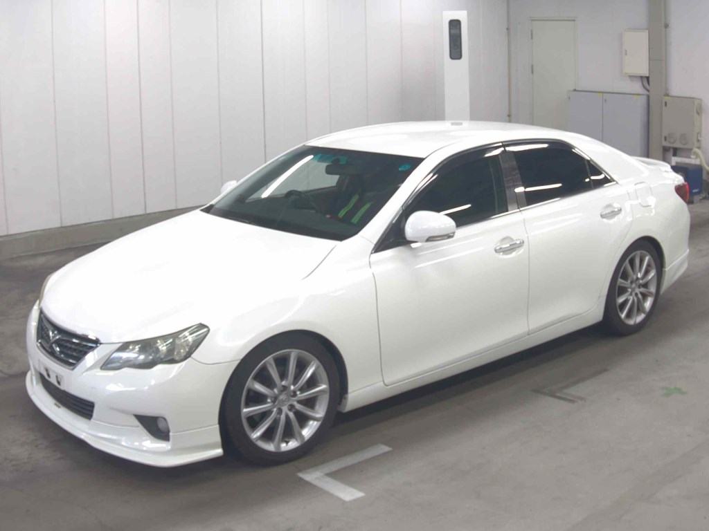 2010 TOYOTA MARK X For Sale in Mozambique