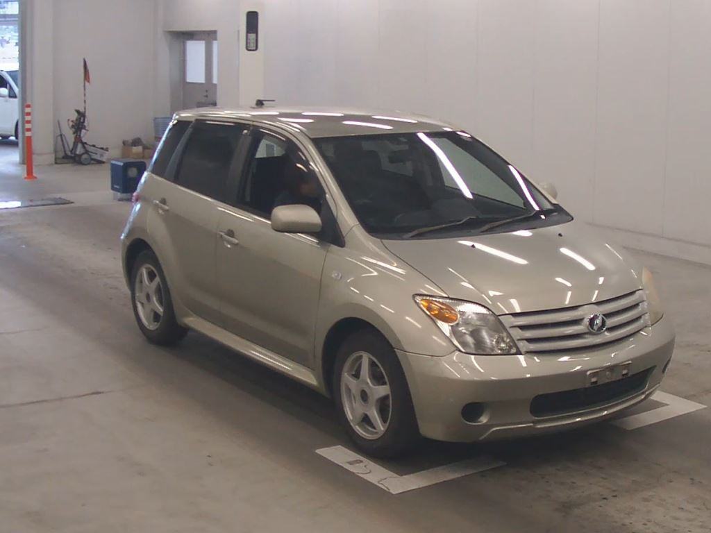 2006 TOYOTA IST For Sale in Tanzania