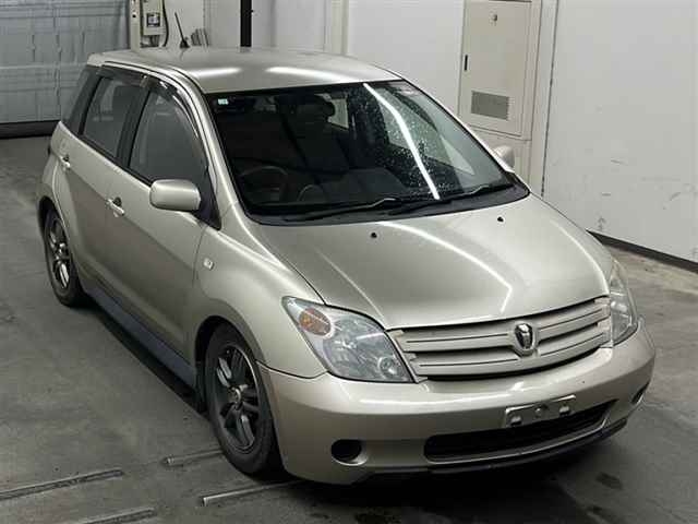 Toyota IST 2002 Available in Tanzania | UFS Auto BT0506022
